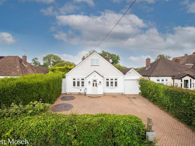 5 Bedroom Detached House