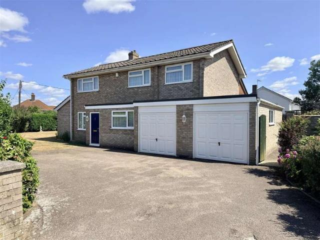 5 Bedroom Detached House