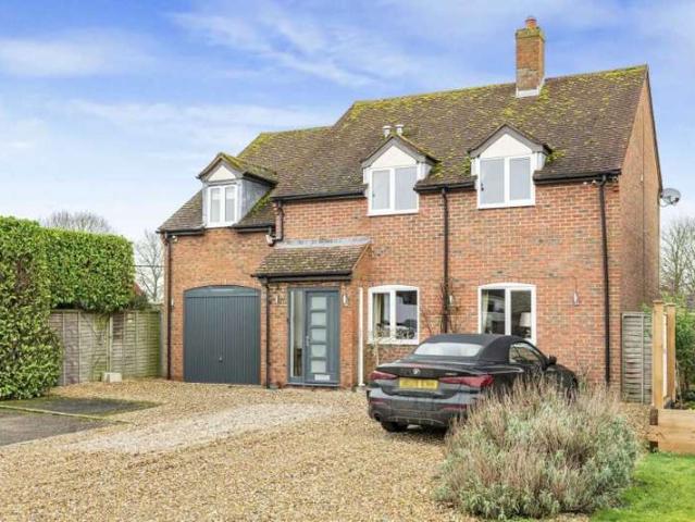 5 Bedroom Detached House