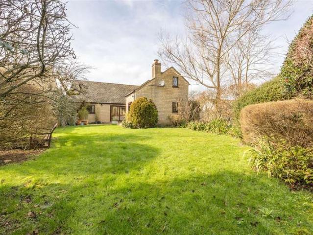 5 Bedroom Detached House
