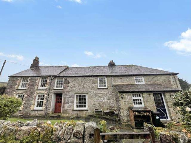5 Bedroom Detached House