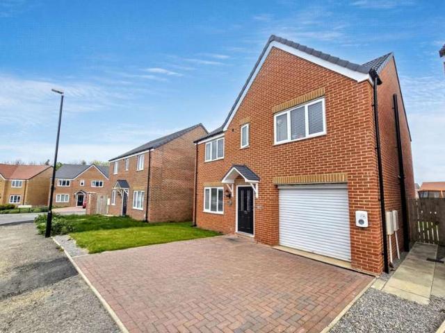 5 Bedroom Detached House