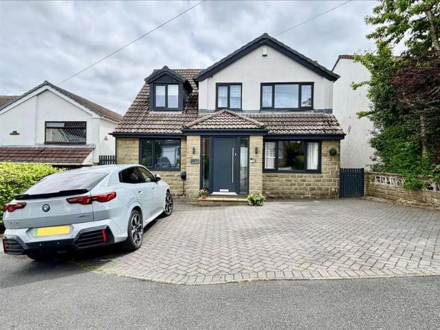 5 Bedroom Detached House