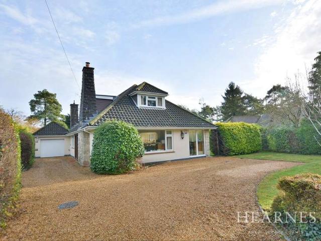 5 Bedroom Detached House