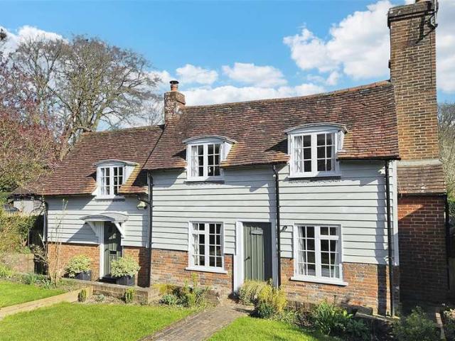 5 Bedroom Detached House