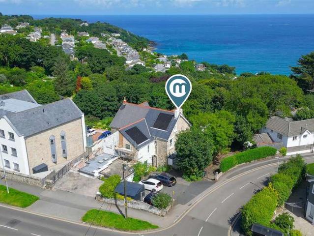 5 Bedroom Detached House