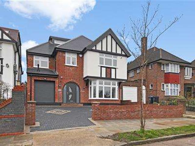 5 Bedroom Detached House