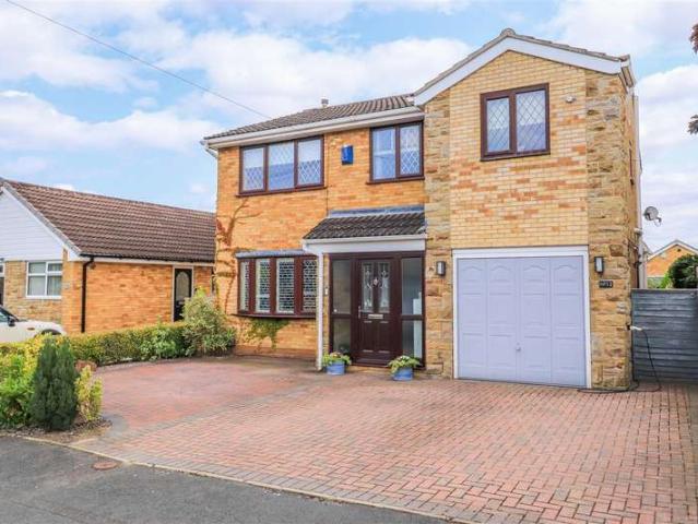5 Bedroom Detached House