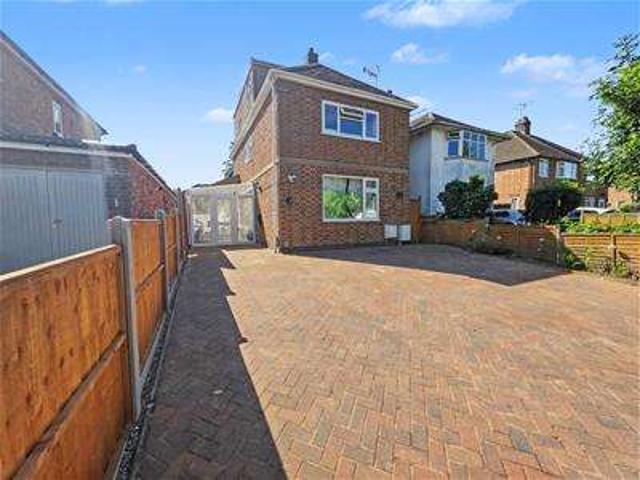 5 Bedroom Detached House