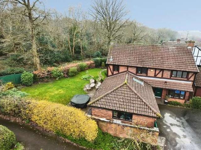 5 Bedroom Detached House