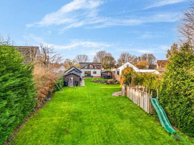 5 Bedroom Detached House
