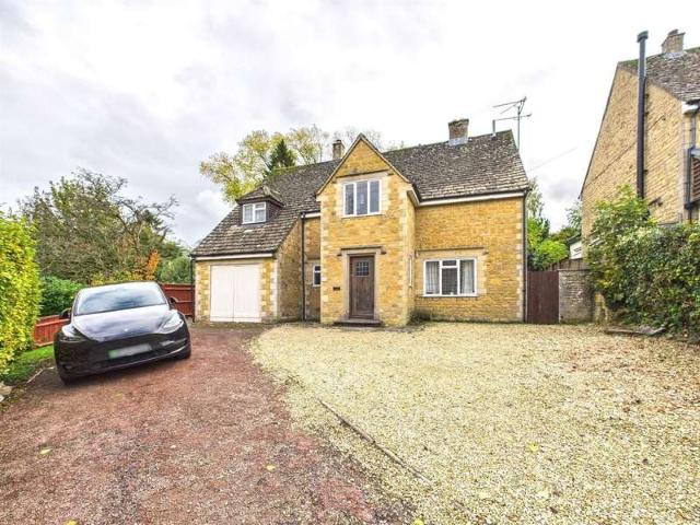 5 Bedroom Detached House