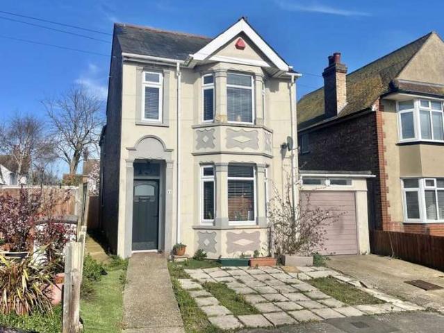 5 Bedroom Detached House