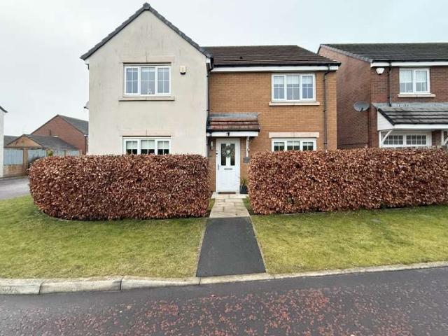 5 Bedroom Detached House