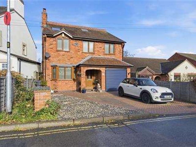 5 Bedroom Detached House