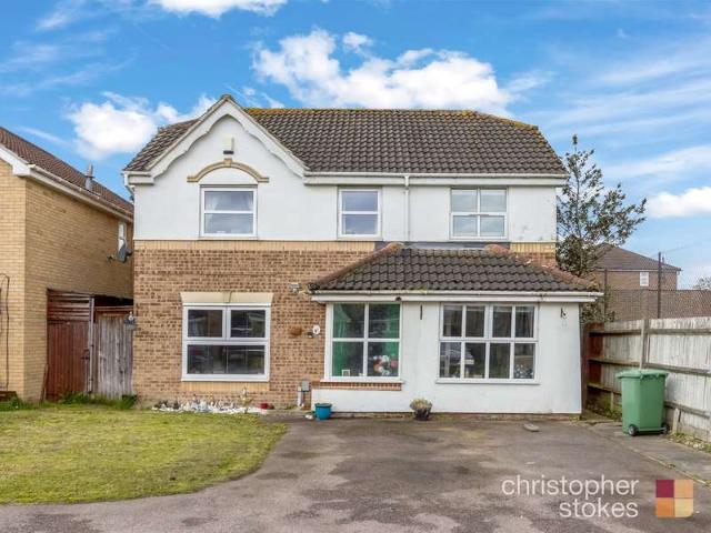 5 Bedroom Detached House