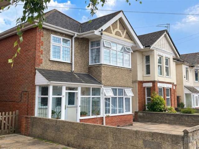 5 Bedroom Detached House