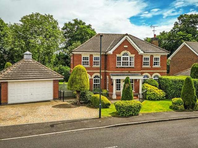 5 Bedroom Detached House