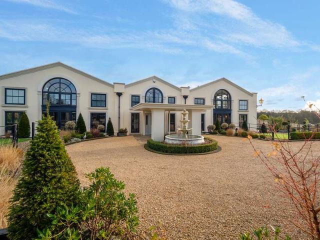 5 Bedroom Detached House