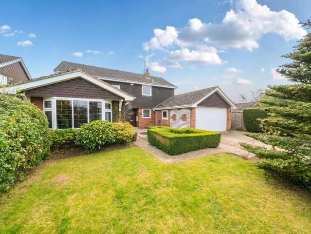 5 Bedroom Detached House