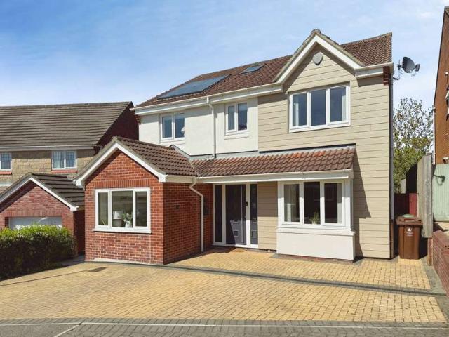 2 Bedroom Apartment Flat