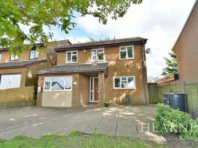 5 Bedroom Detached House