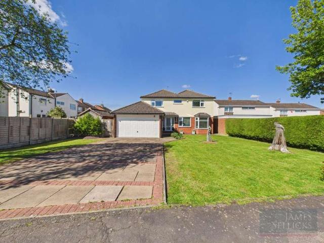 5 Bedroom Detached House