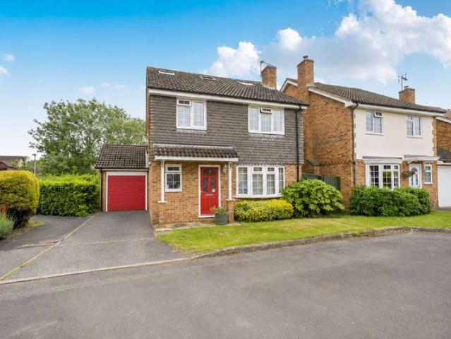 5 Bedroom Detached House