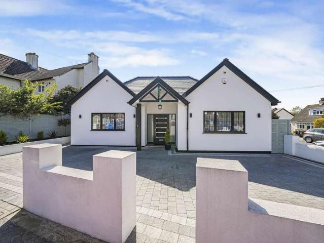 5 Bedroom Detached House