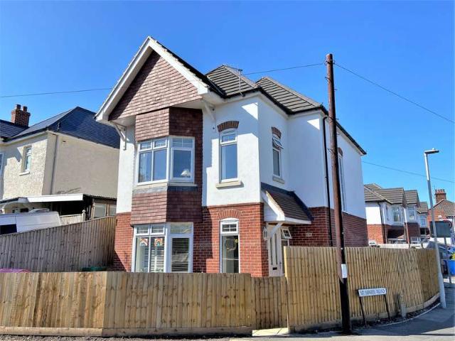 5 Bedroom Detached House