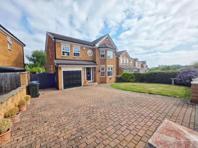 5 Bedroom Detached House