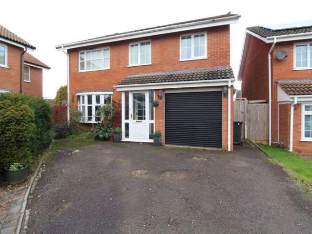 5 Bedroom Detached House