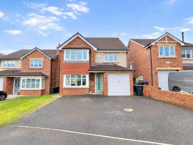 5 Bedroom Detached House