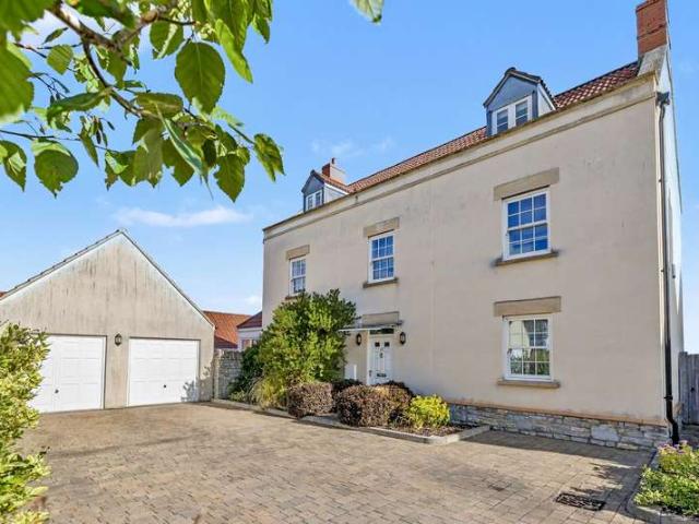 5 Bedroom Detached House