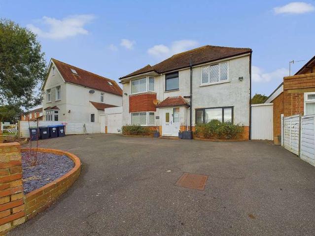 5 Bedroom Detached House