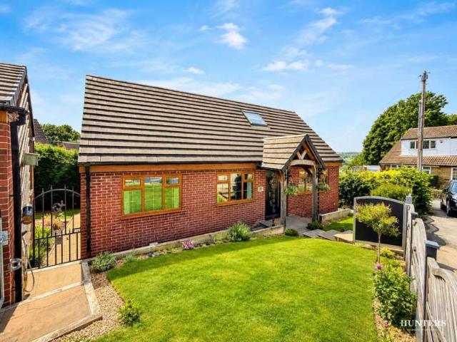 5 Bedroom Detached House