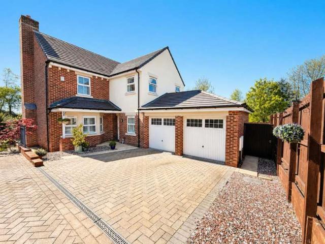 5 Bedroom Detached House