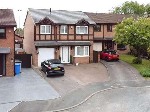5 Bedroom Detached House