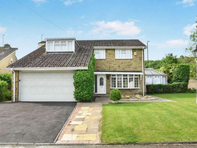 5 Bedroom Detached House