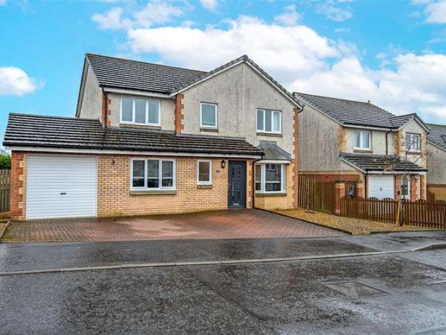 5 Bedroom Detached House