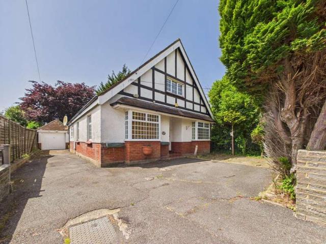 5 Bedroom Detached House