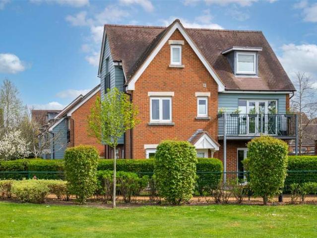 5 Bedroom Detached House