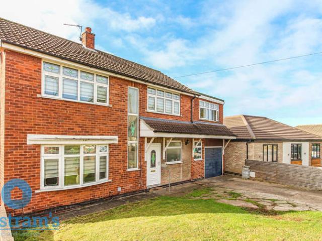 5 Bedroom Detached House