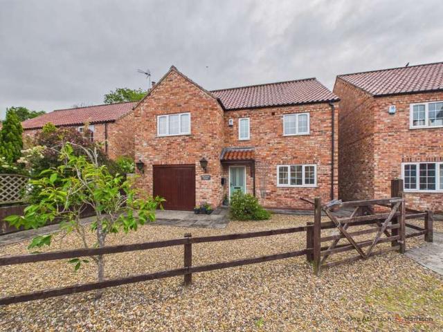5 Bedroom Detached House