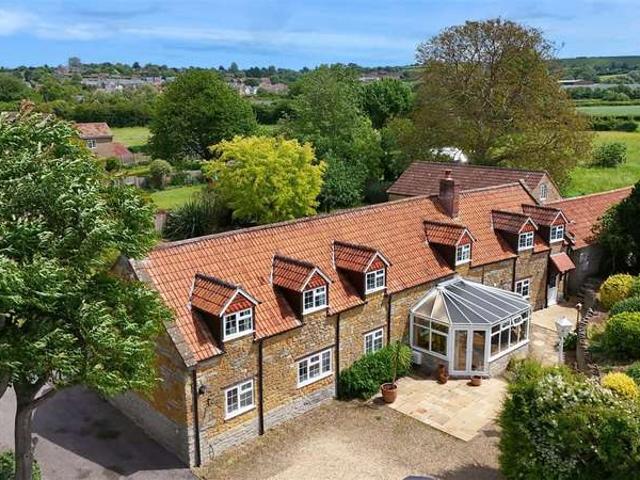 5 Bedroom Detached House