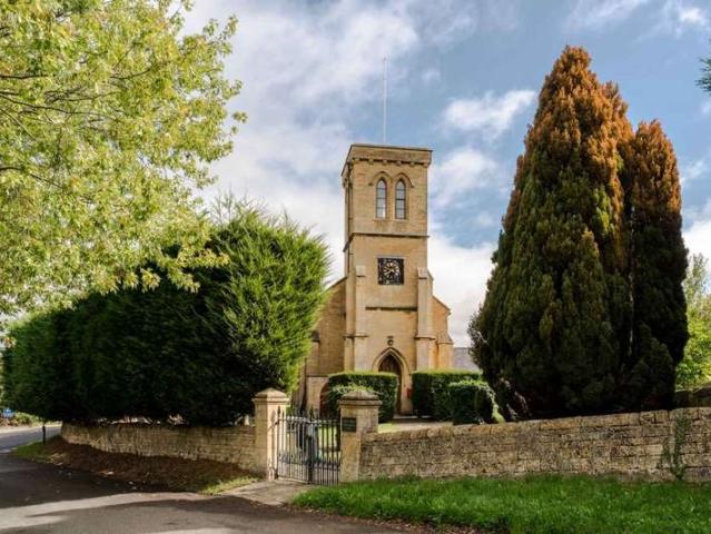 5 Bedroom Detached House