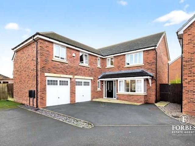 5 Bedroom Detached House