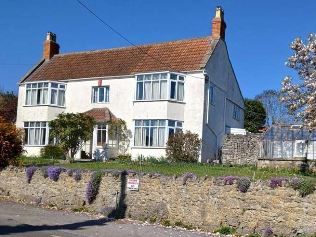 5 Bedroom Detached House