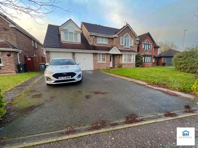 5 Bedroom Detached House