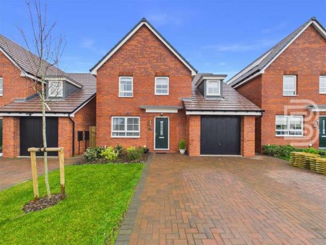 5 Bedroom Detached House